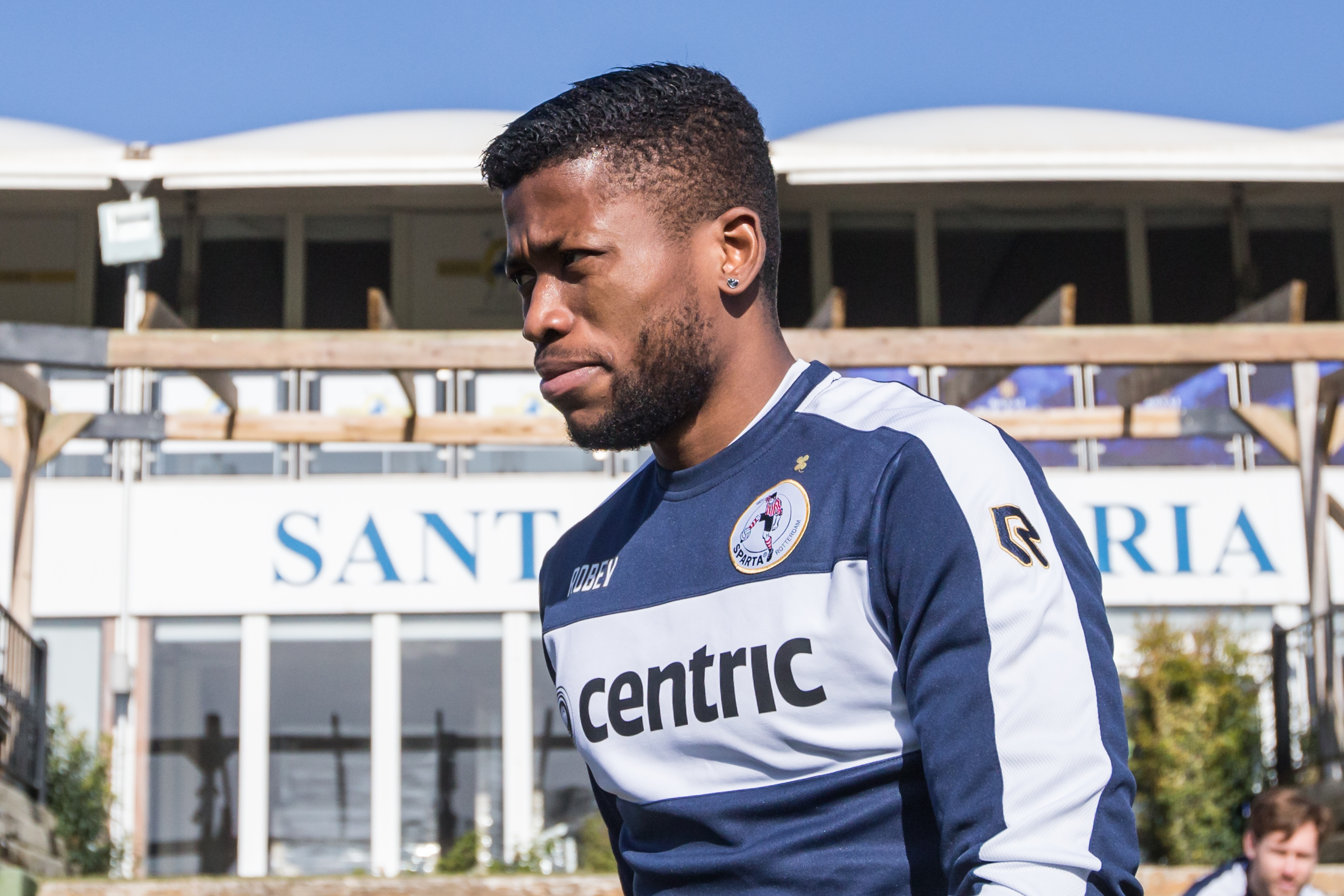 Fred Friday: 'Bevalt goed tot nu toe' - Sparta Rotterdam | Sparta Rotterdam