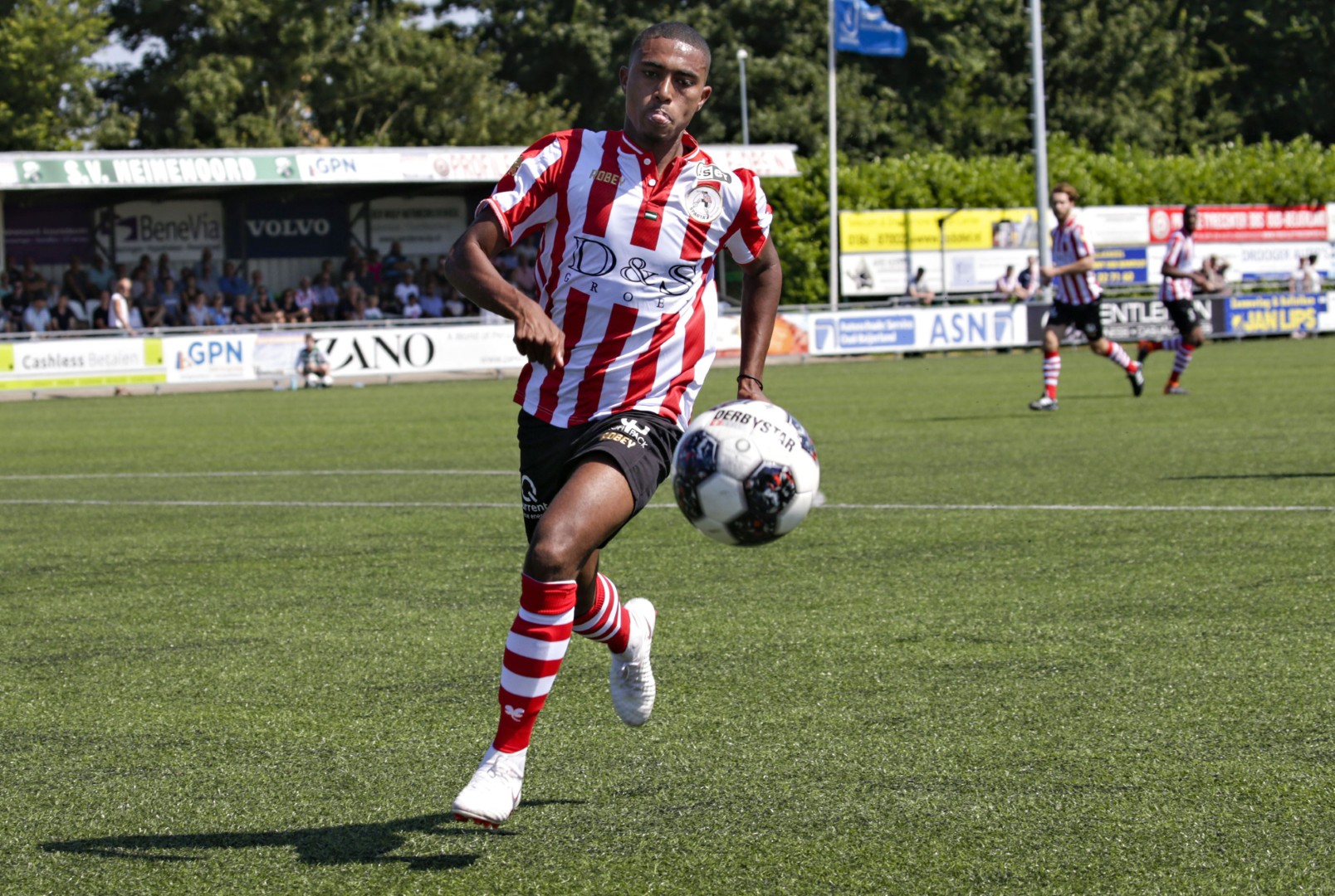 Deroy Duarte: 'Kijk ernaar uit weer op Het Kasteel te spelen' - Sparta ...