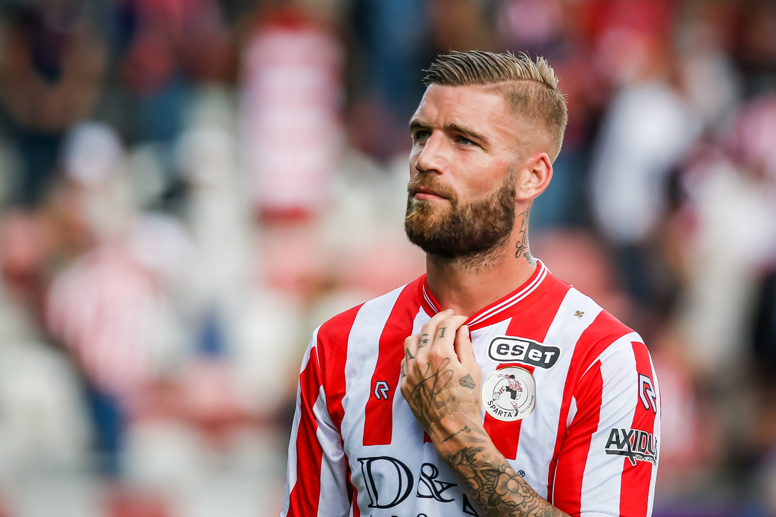 Lars Veldwijk en Sparta uit elkaar - Sparta Rotterdam | Sparta Rotterdam