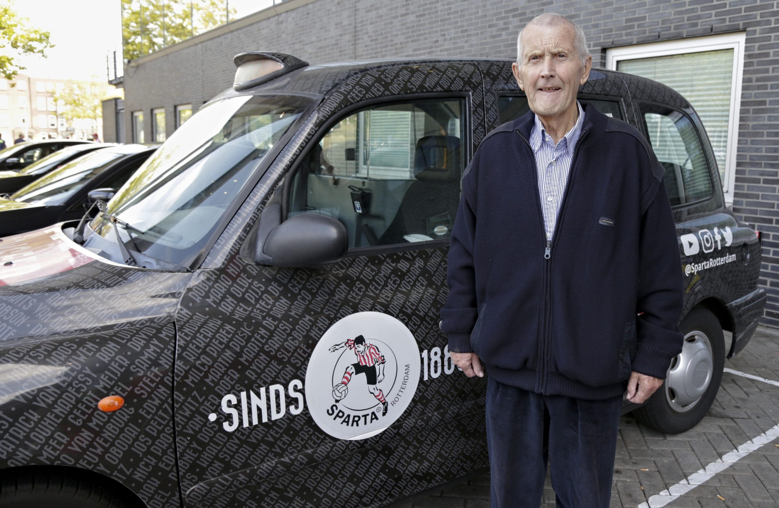 Erelid Puck de Vries overleden - Sparta Rotterdam | Sparta Rotterdam