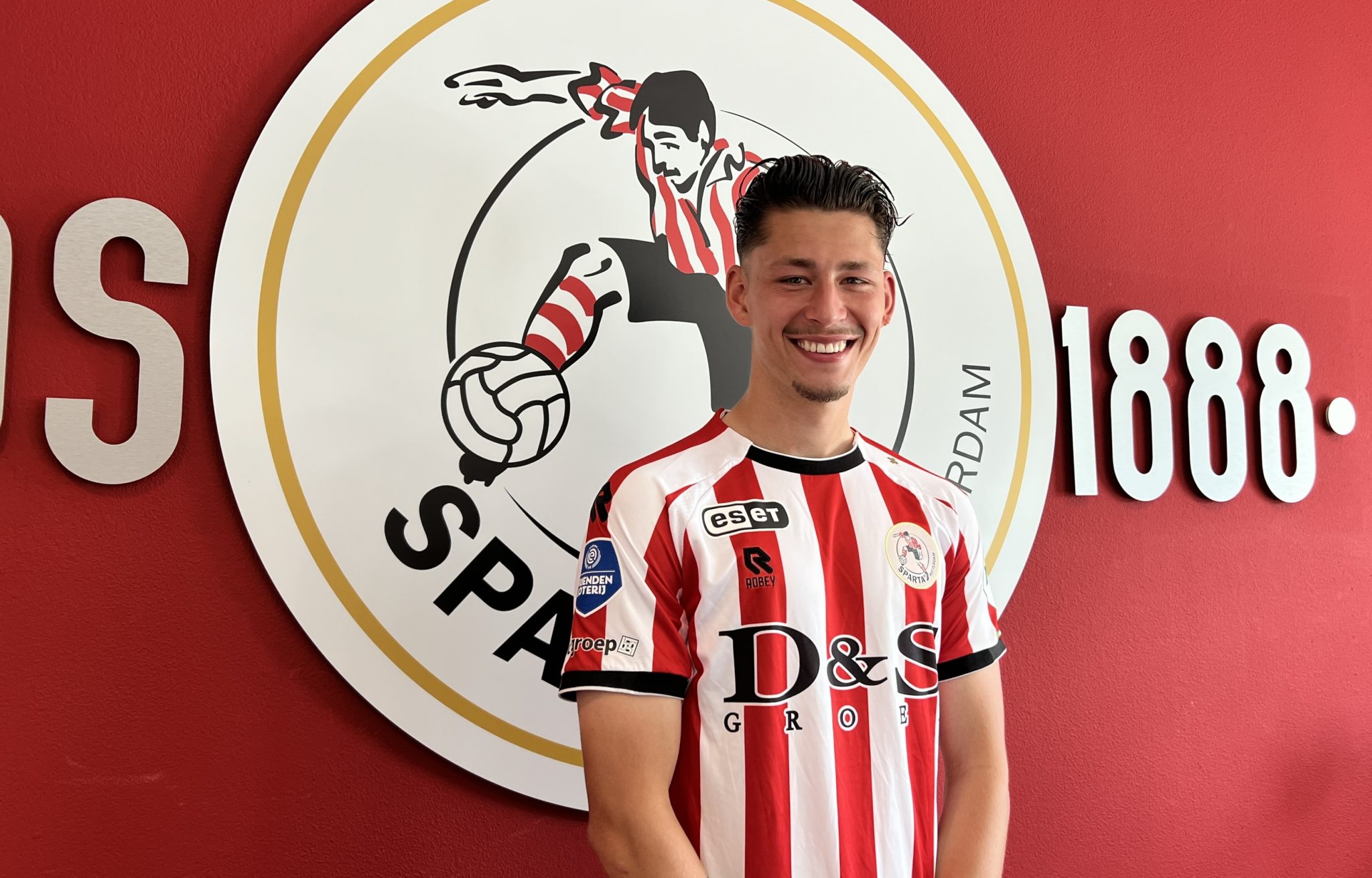 Jeremy van Mullem tekent nieuw contract bij Sparta | Sparta Rotterdam