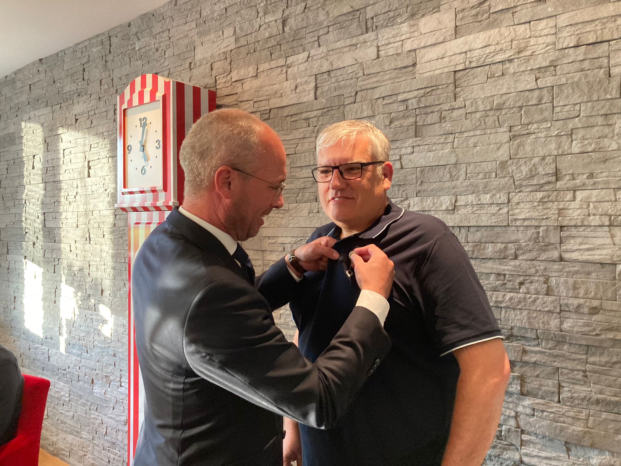 Zilveren insignes uitgereikt aan jubilerende leden - Sparta Rotterdam ...