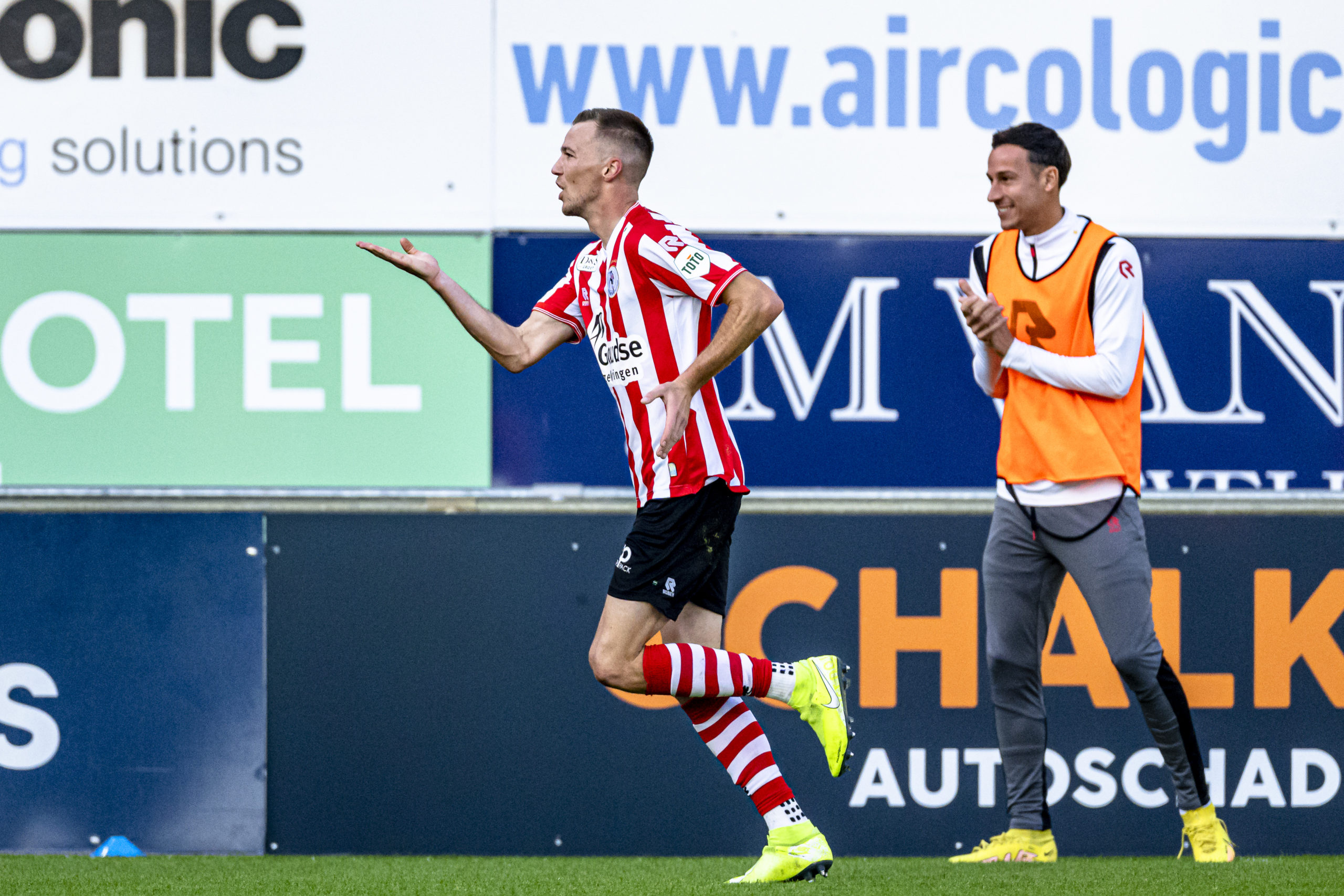 Arno Verschueren: 'De strijdlust na de rode kaart typeert dit team ...