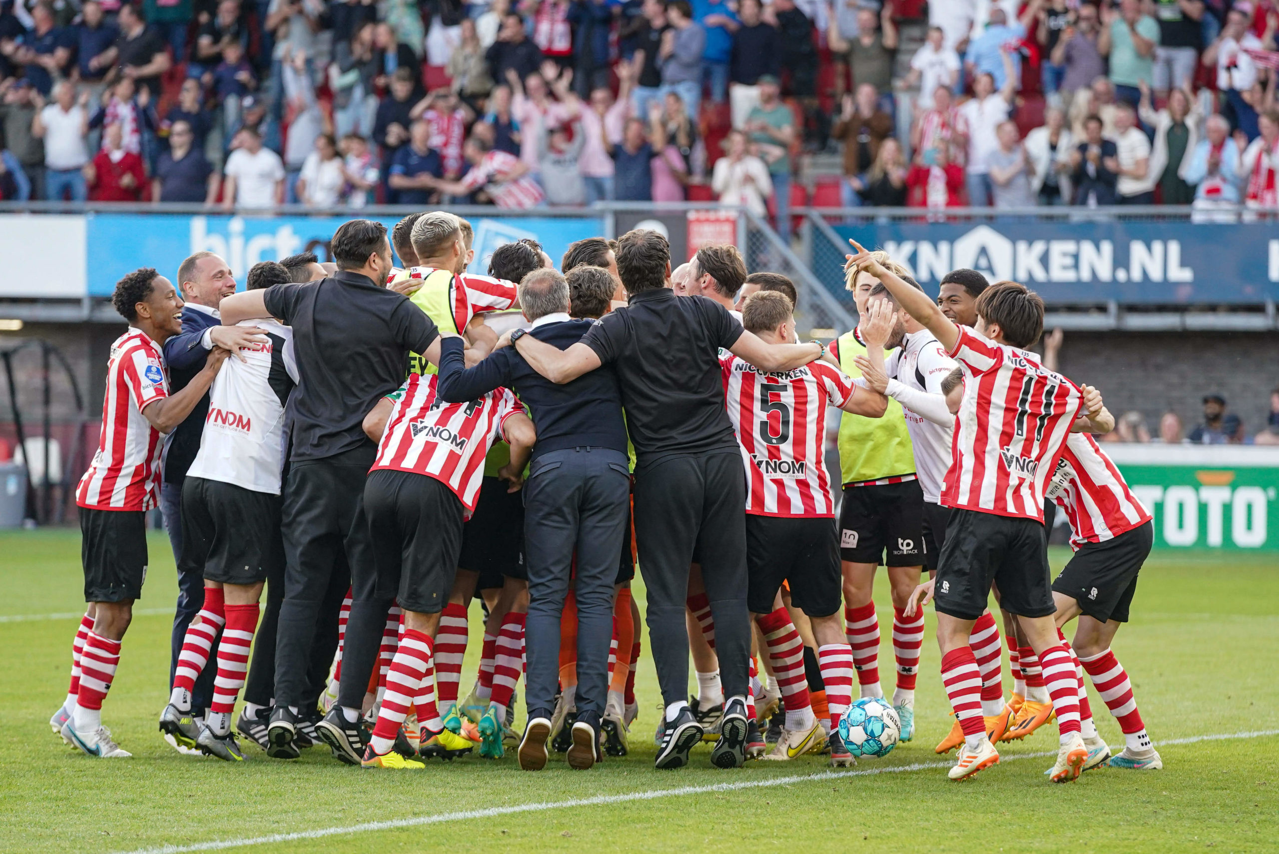 Sparta na penaltyserie naar finale in play-offs - Sparta Rotterdam ...