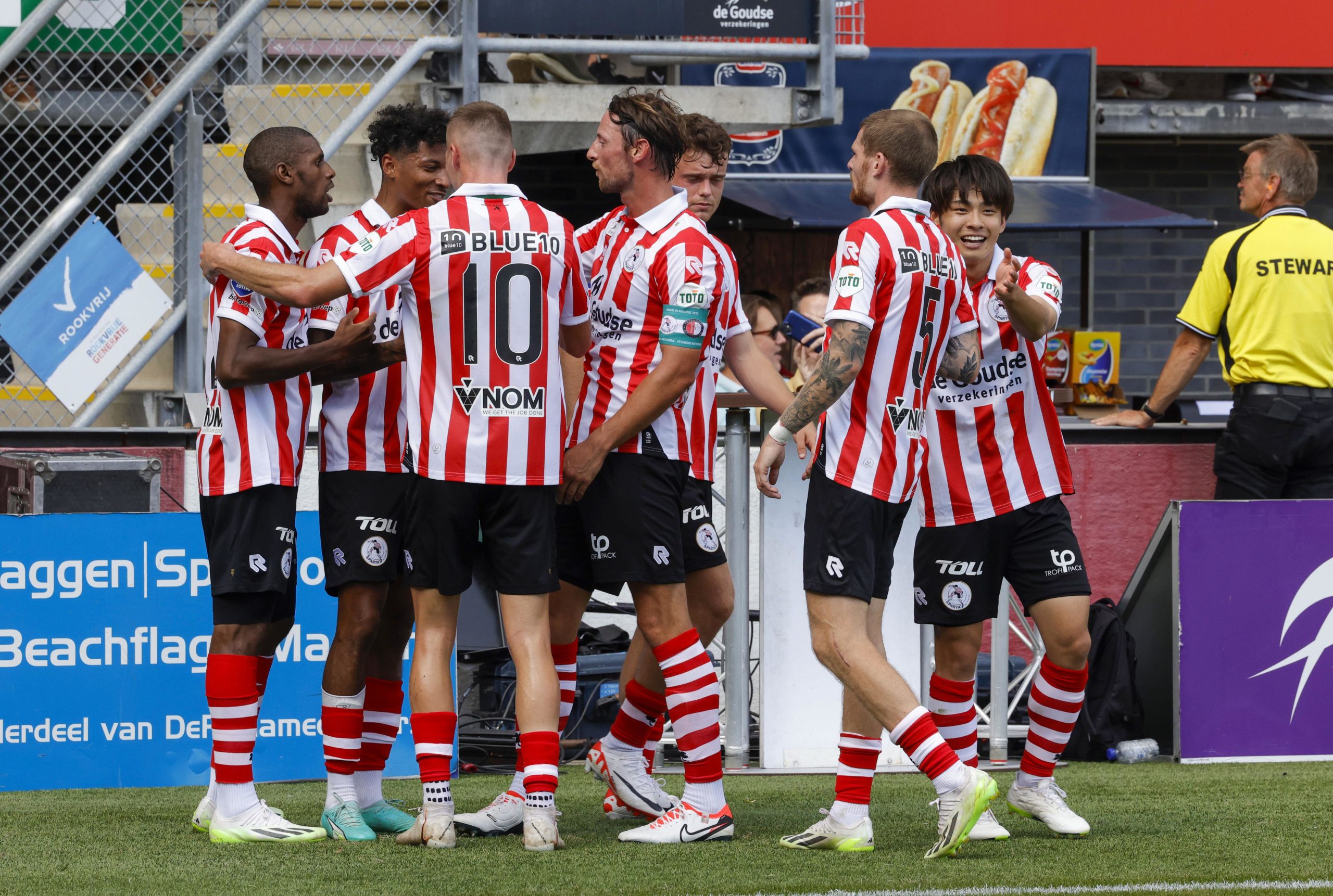 Sparta brengt bezoek aan nog foutloos Heerenveen - Sparta Rotterdam ...