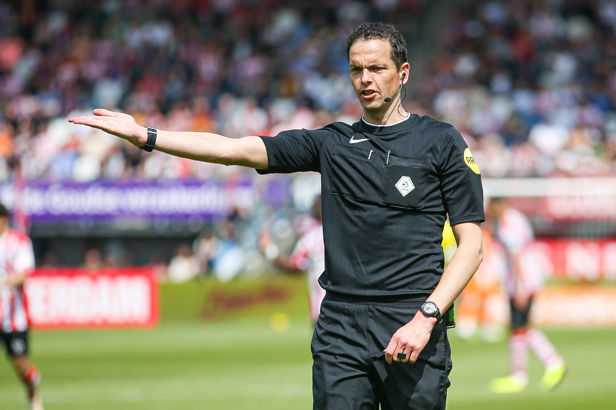 Richard Martens scheidsrechter bij Sparta – Vitesse - Sparta Rotterdam ... Richard Martens scheidsrechter bij Sparta – Vitesse - Sparta Rotterdam ...