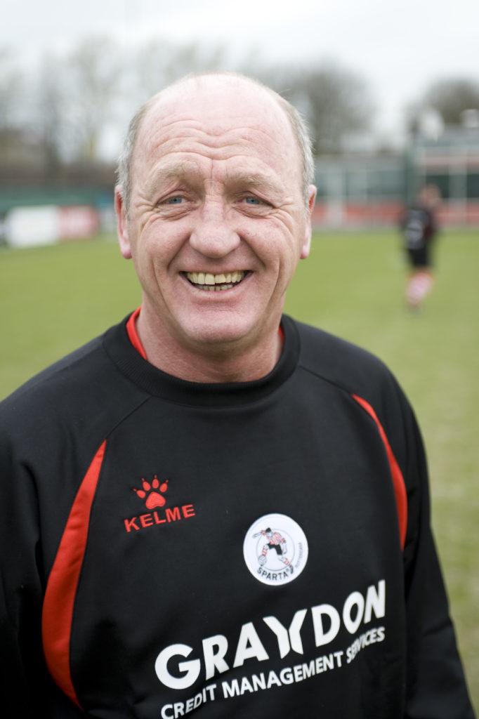 Voor David Loggie blijft Barry Hughes de allerbeste trainer | Sparta ...