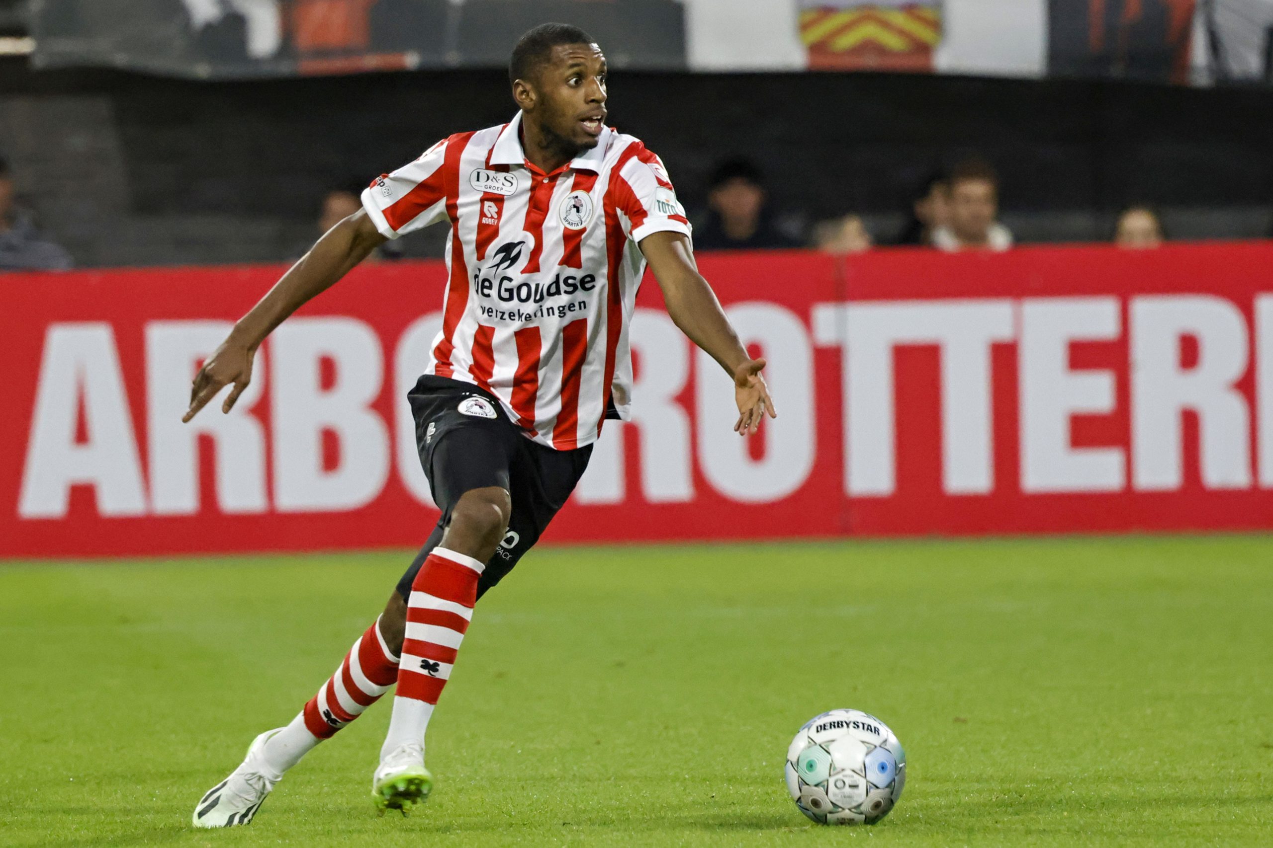 Drie Spartanen komen in actie tijdens interlandperiode - Sparta ...