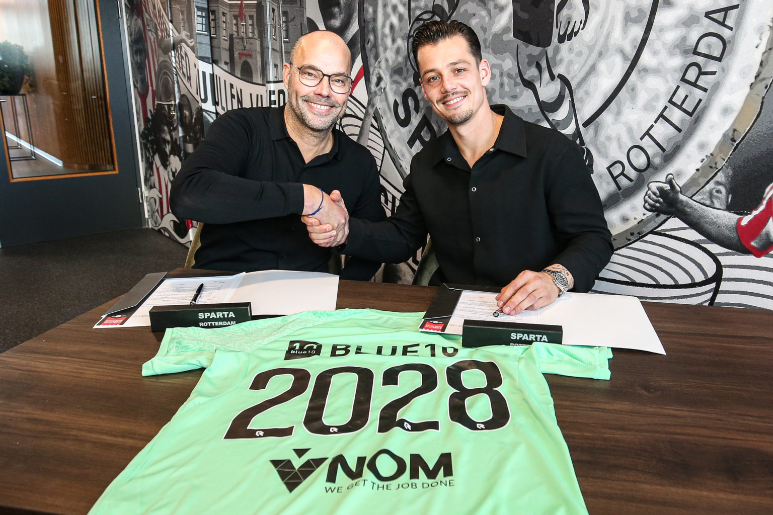 Nick Olij tekent nieuw vierjarig contract bij Sparta | Sparta Rotterdam